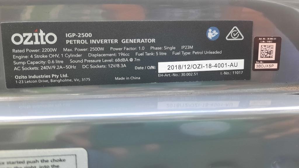 Ozito Petrol Inverter Generator 2500W, Commercial & Industrial ...