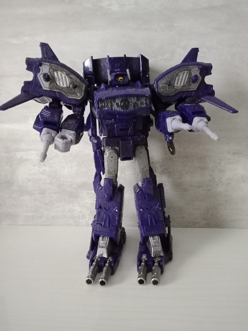 Shockwave War for Cybertron Siege Transformers, Hobbies & Toys, Toys ...