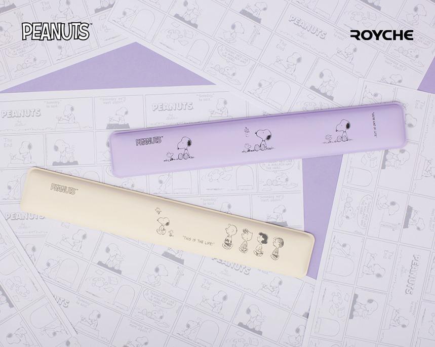 韓國代購: Royche X Peanuts snoopy keyboard 手枕, 手提電話, 電話及其他裝置配件, 手機套及手機殻 ...