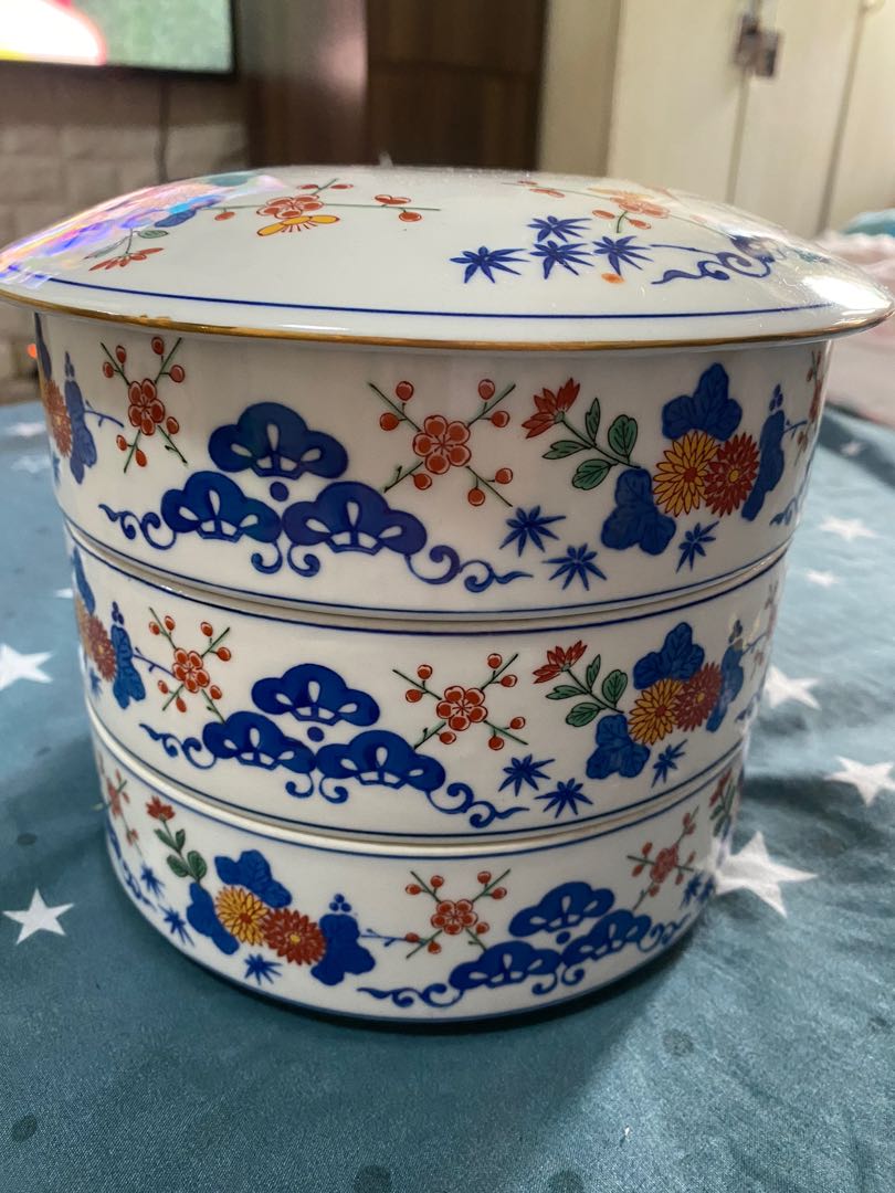 food keeper arita japan, Furniture & Home Living, Kitchenware ...