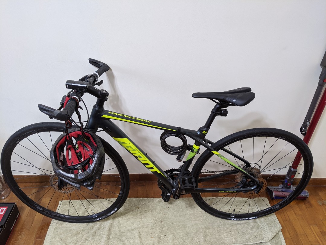 Giant Fastroad SL 2 (2019), Sports Equipment, Bicycles & Parts ...