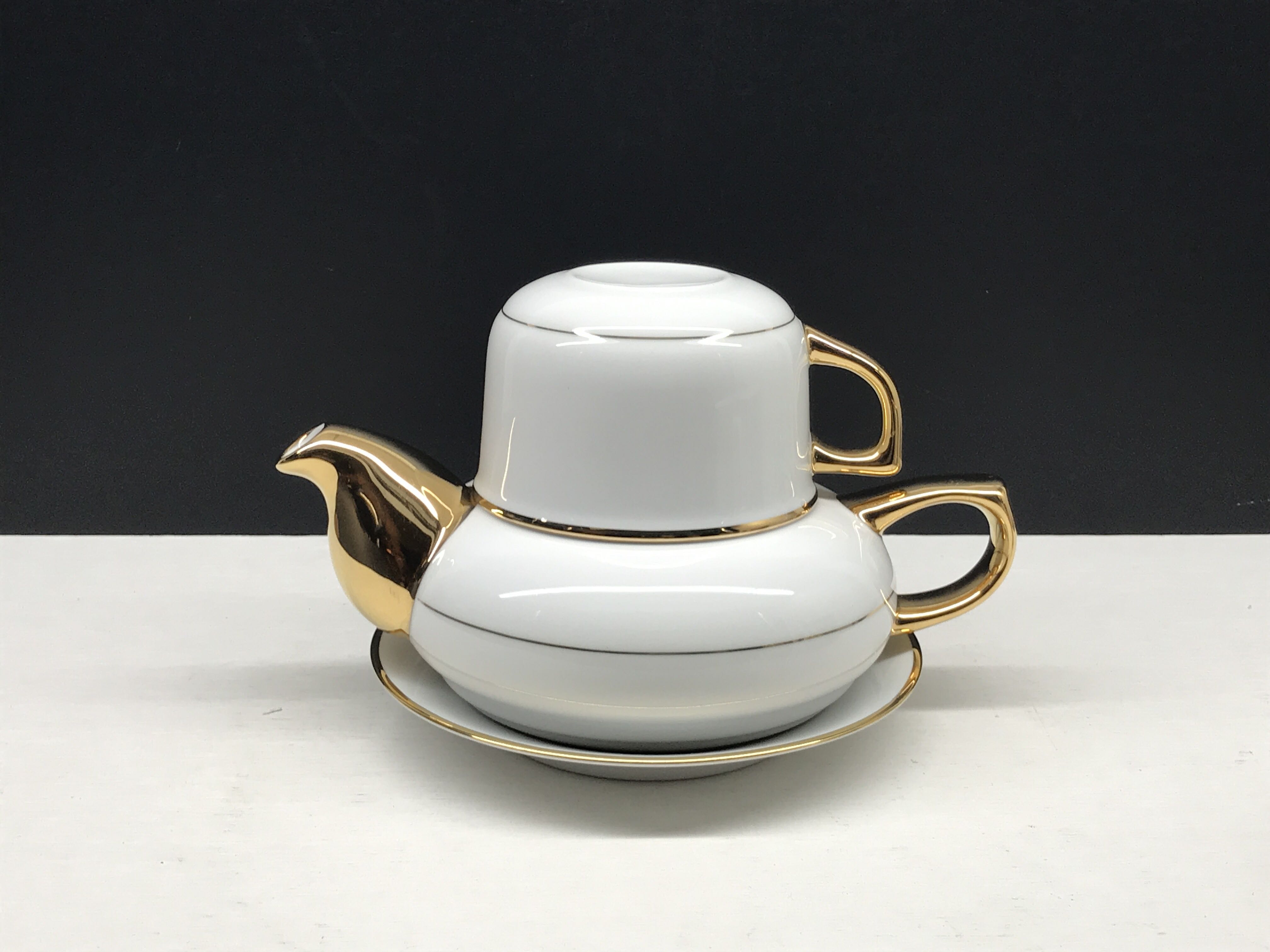 (SOLD 11/4) MLESNA Ceylon Tea Set, Furniture & Home Living, Kitchenware ...