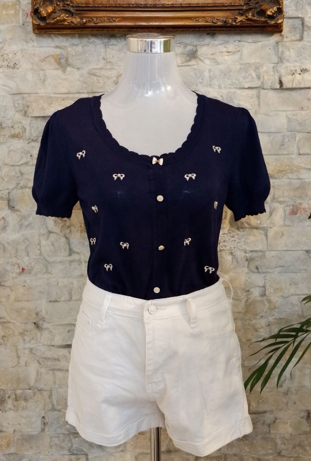 Navy blue cute top, Women's Fashion, Tops, Sleeveless on Carousell