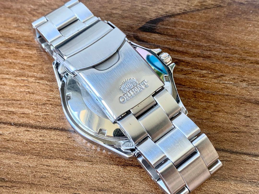 Orient Kamasu Diver Red (price firm), Luxury, Watches on Carousell