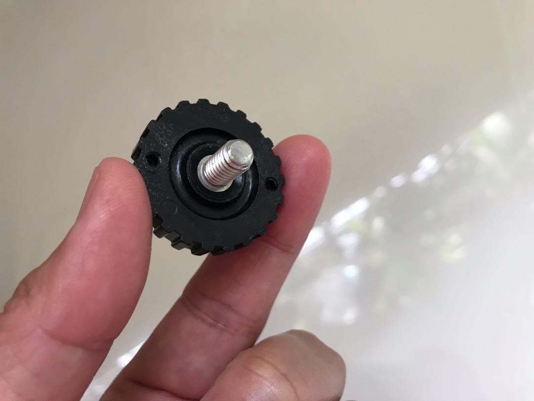 Pelican case purge screw replacement, Everything Else on Carousell