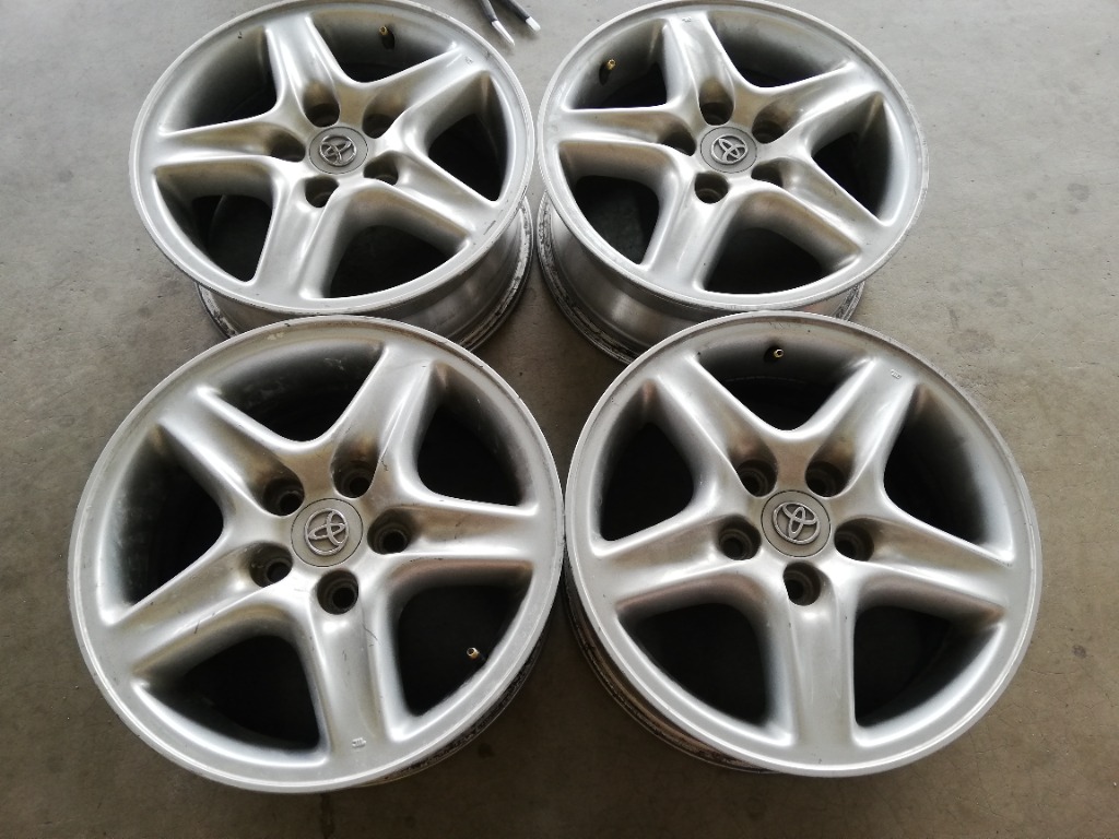 sport rim toyota harrier 16, Auto Accessories on Carousell