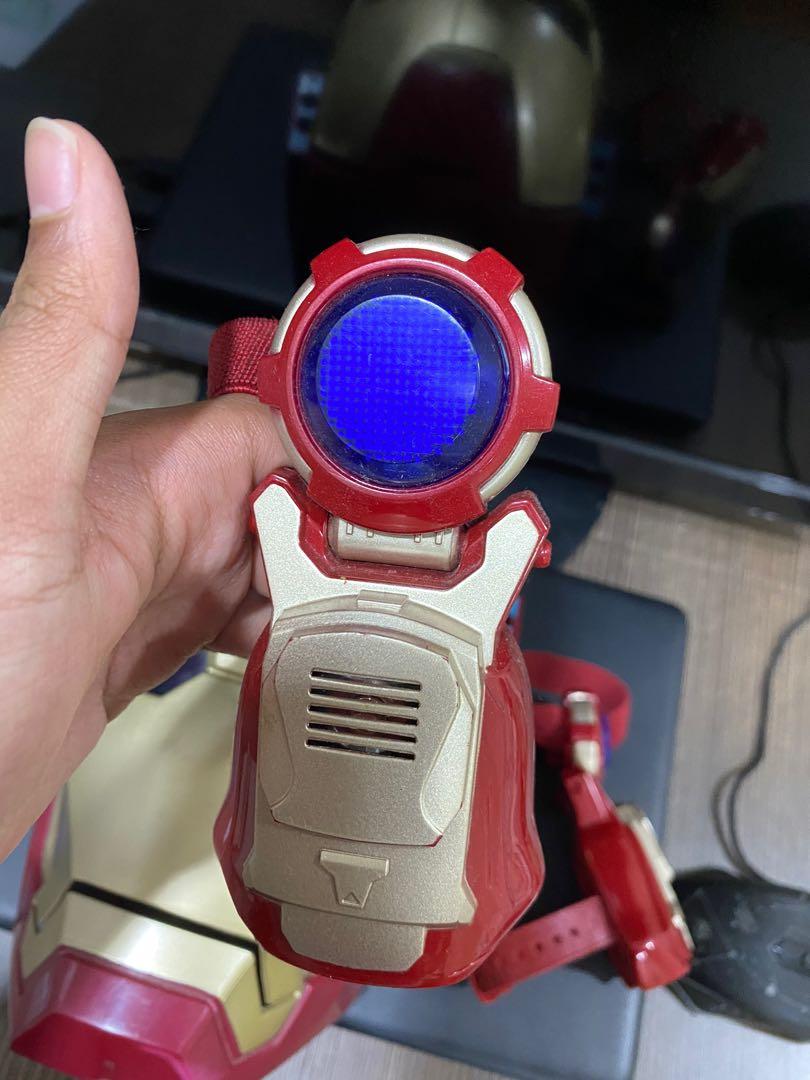 Iron Man 3 Arc FX Mission Mask and Arc FX Repulsor, Hobbies & Toys ...
