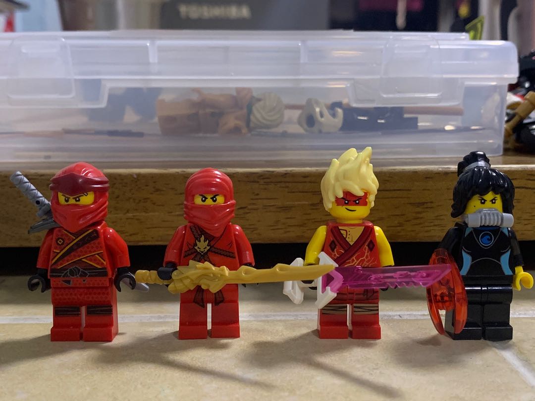 Lego Ninjago Minifigurines mix suits, Hobbies & Toys, Toys & Games on ...