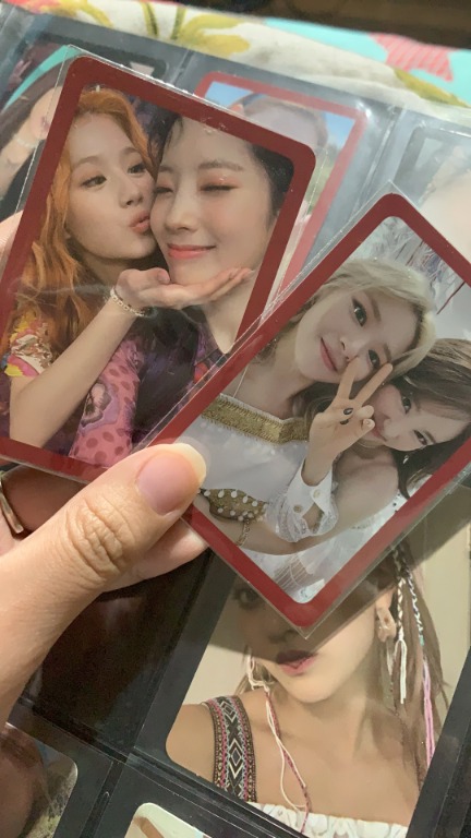 Saida and 2Yeon photocard for bidding, Hobbies & Toys, Memorabilia ...