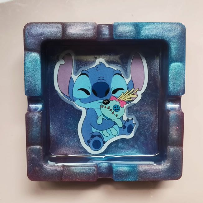 STITCH RESINS ASHTRAY, Hobbies & Toys, Stationery & Craft, Handmade ...