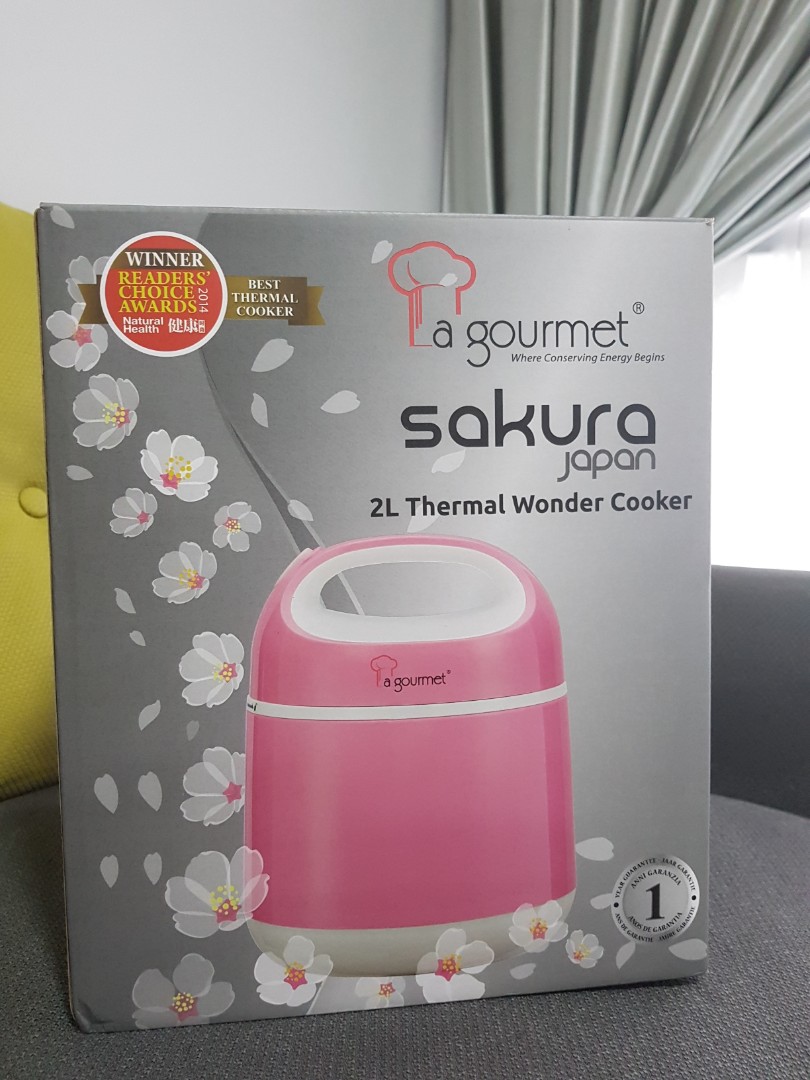 Thermal wonder cooker 2L, Everything Else on Carousell
