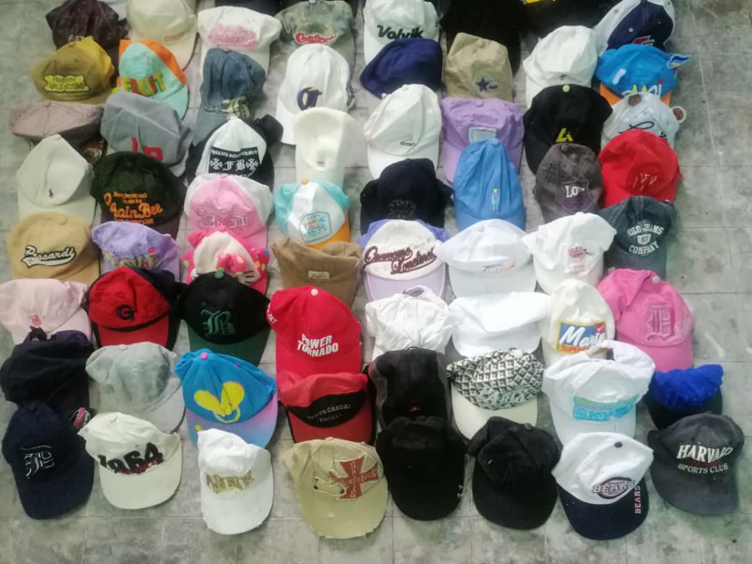 Topi bundle jualan combo, Men's Fashion, Watches & Accessories, Cap ...