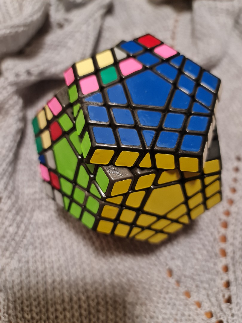 A Stuck Rubiks Cube (Dodecahedron), Hobbies & Toys, Toys & Games on ...