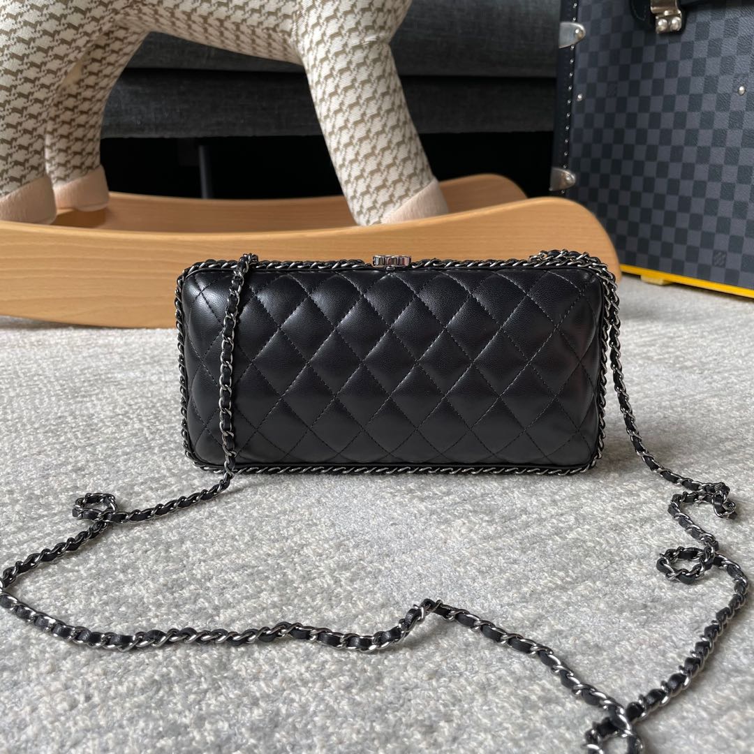 Chanel Chain Me Clutch, Luxury, Bags & Wallets on Carousell