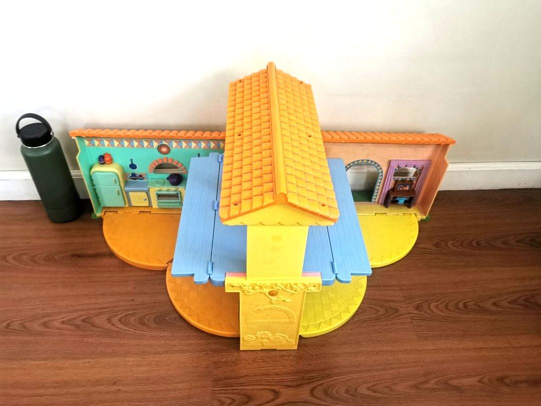 Dora Large Pop-up Dollhouse, Hobbies & Toys, Toys & Games on Carousell