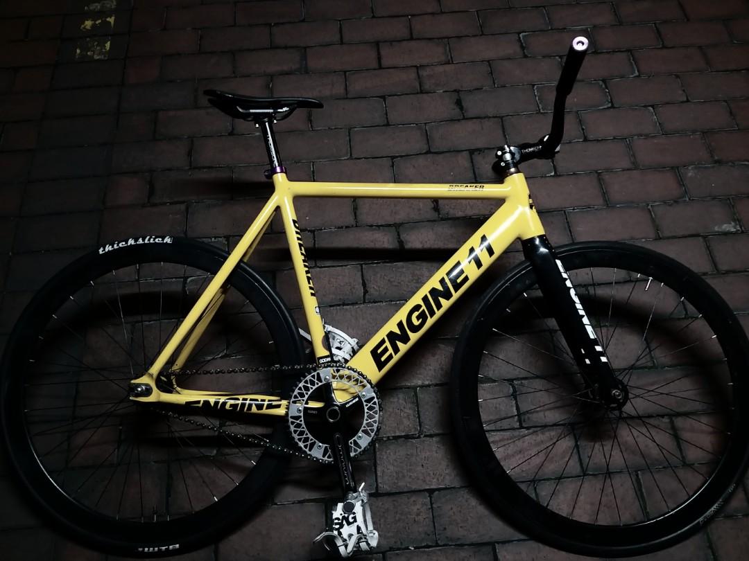 Engine 11 Breaker frameset, Sports Equipment, Bicycles & Parts ...