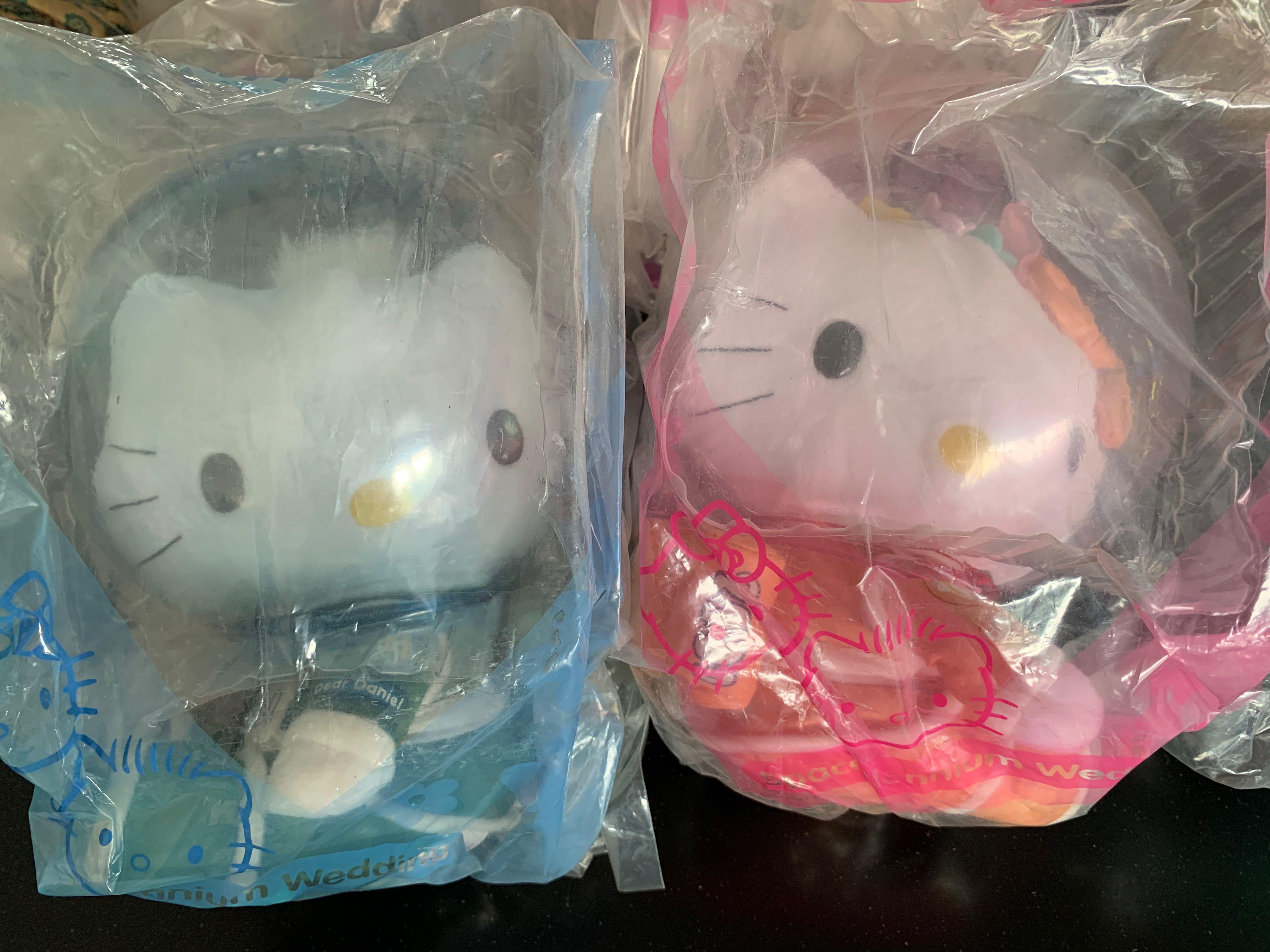 Millennium Series Hello Kitty (year 2000), Toys & Games, Stuffed Toys ...