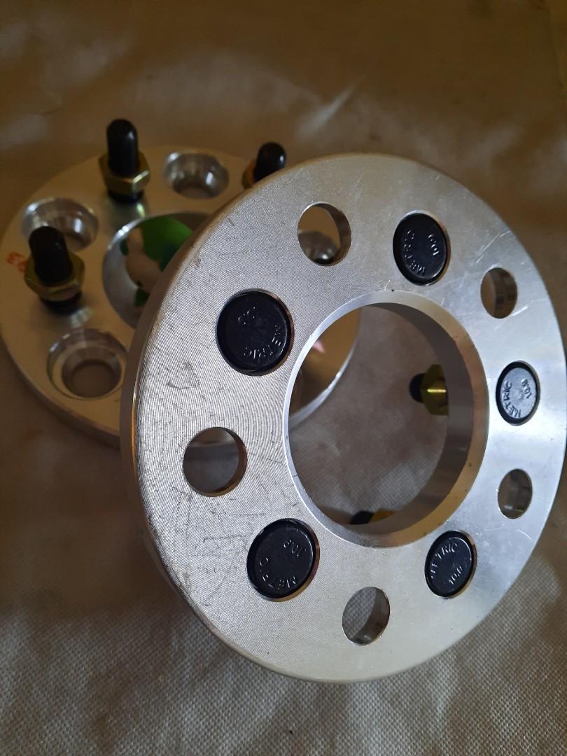 114.3 to 100 rim PCD changer, Auto Accessories on Carousell