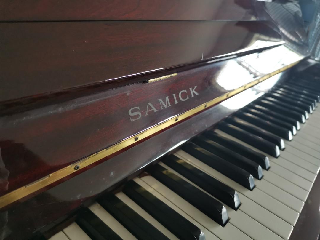 Samick Piano, Hobbies & Toys, Music & Media, Musical Instruments on ...