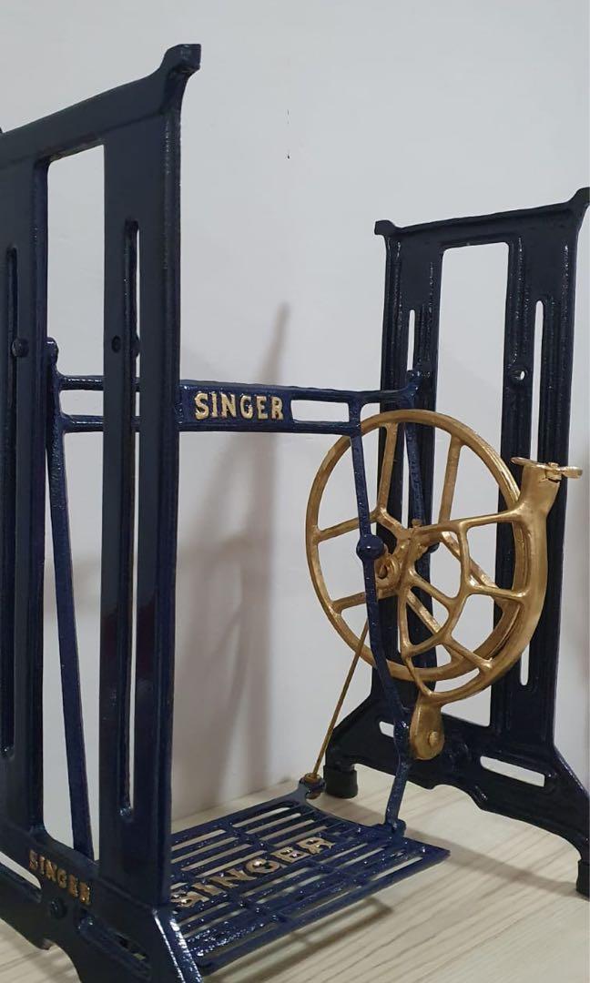 Singer Sewing Machine Leg, Hobbies & Toys, Memorabilia & Collectibles ...