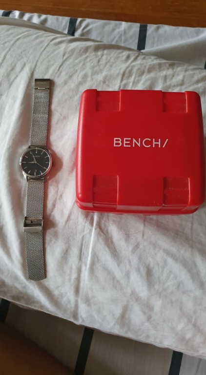 Bench Watch, Women's Fashion, Watches & Accessories, Watches on Carousell