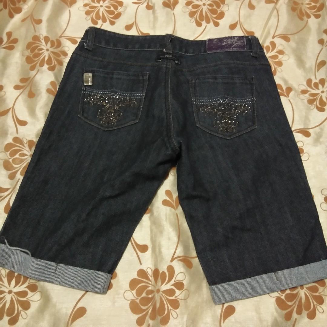 Denim Puruntong Short, Women's Fashion, Bottoms, Shorts on Carousell