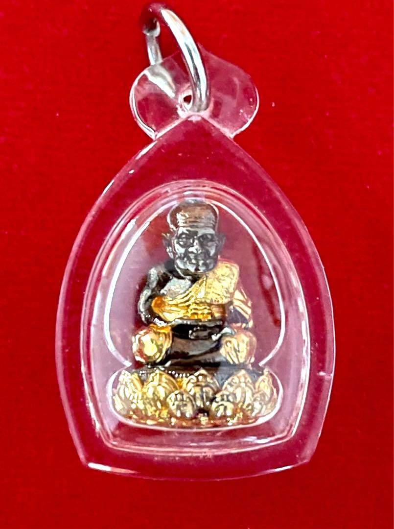 Lp Thuad Somboon Poon Suk, Ajahn Daeng Wat Rai BE 2561 Roon Maha ...