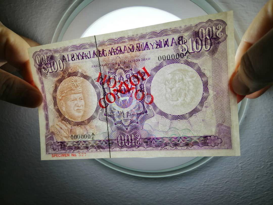 Malaysia Seratus Ringgit 2nd CONTOH UNC, Hobbies & Toys, Memorabilia ...