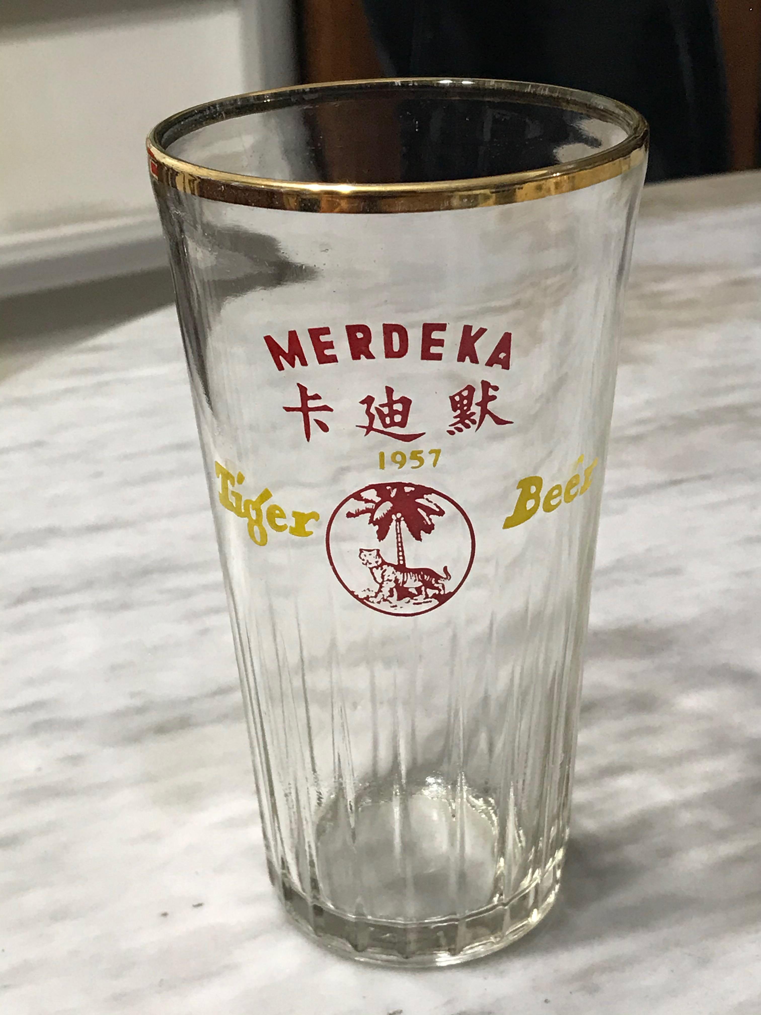 MERDEKA 1957 Tiger Beer Glass, Furniture & Home Living, Home Decor ...