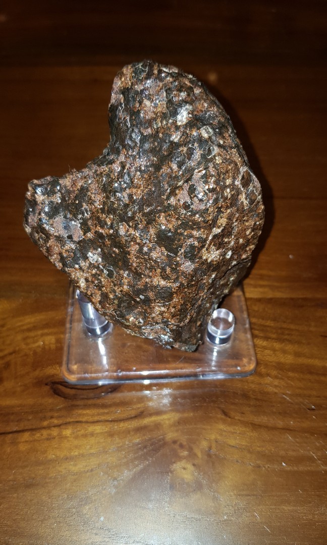meteorite 1.2kg, Vintage & Collectibles, Vintage Collectibles on Carousell