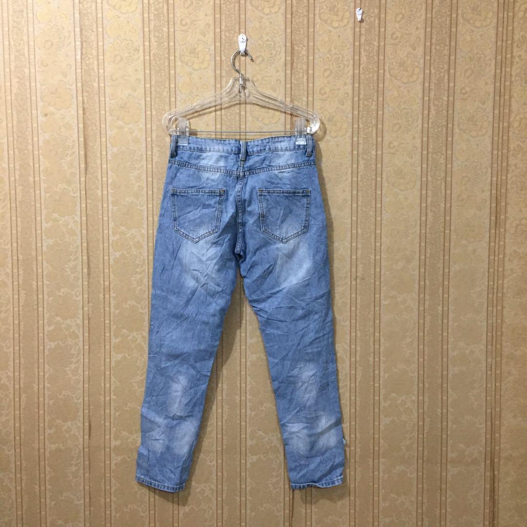 SpongeBob Jeans, Women's Fashion, Bottoms, Jeans on Carousell