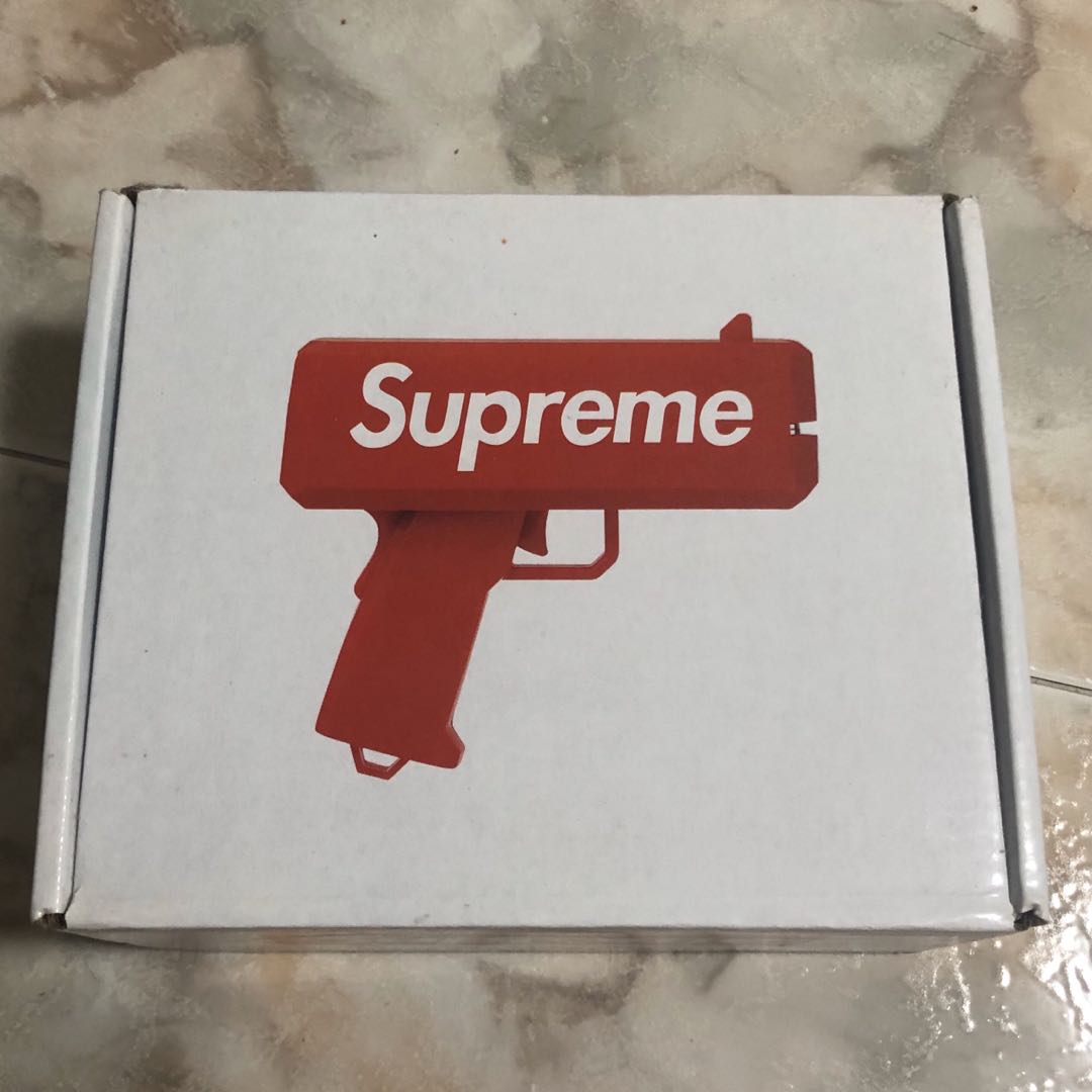 Supreme Gun x 2, Hobbies & Toys, Books & Magazines, Fiction & Non ...