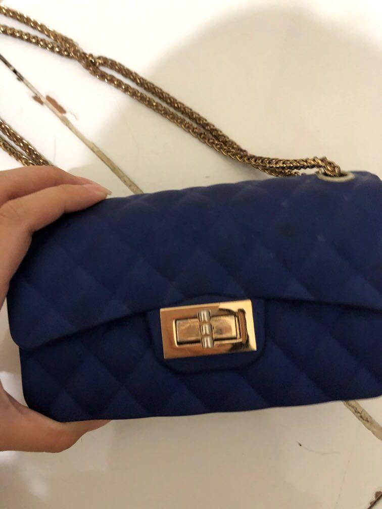 tas jelly biru, Fesyen Wanita, Tas & Dompet di Carousell