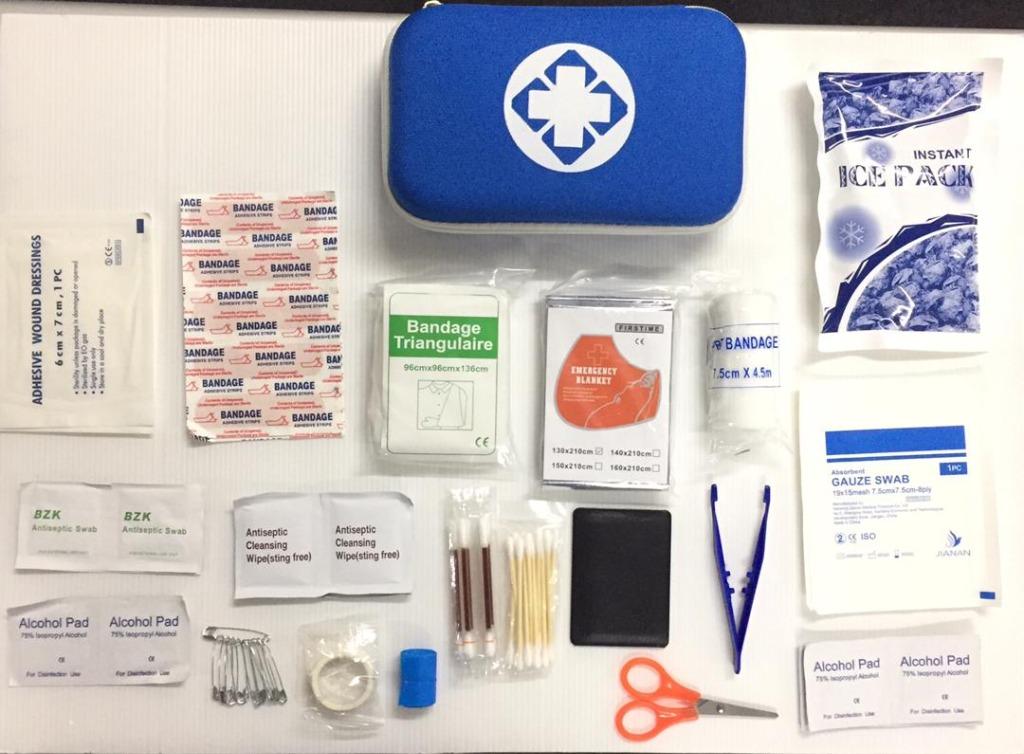 Travel Portable 18 Items Full Set Medical First Aid Kit, Men's Fashion ...