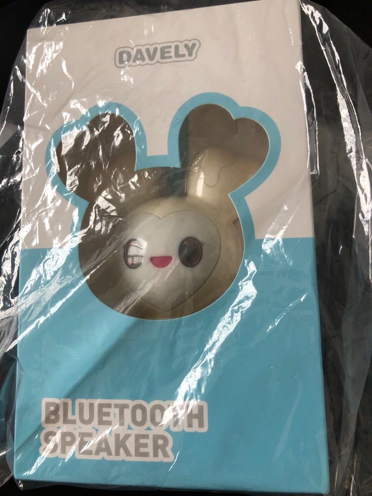 TWICE DAVELY lovely Bluetooth speaker, Hobbies & Toys, Memorabilia & Collectibles, K-Wave on ...