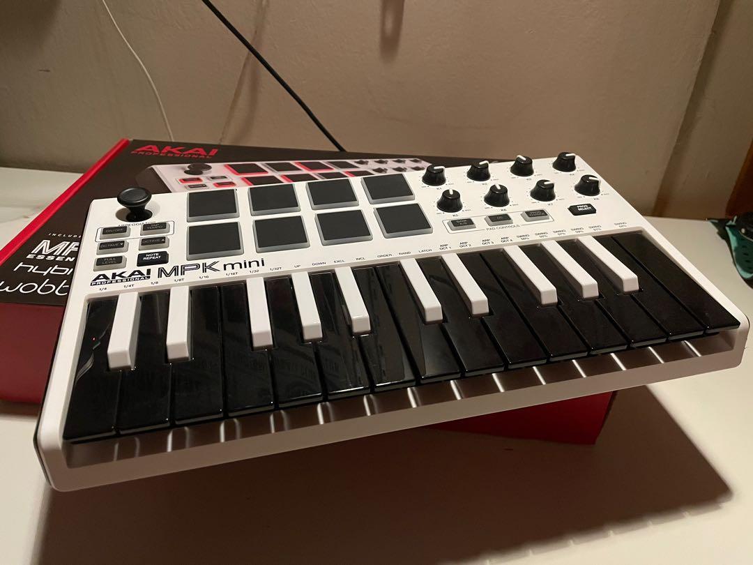AKAI MPK mini keyboard USB midi controller, Hobbies & Toys, Music ...