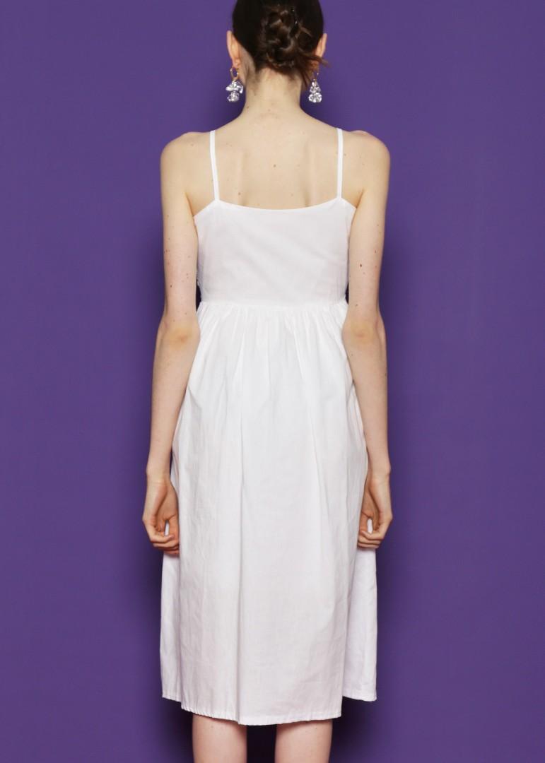 SOEURS White Cross Flap Midi Dress, Women's Fashion, Dresses & Sets ...