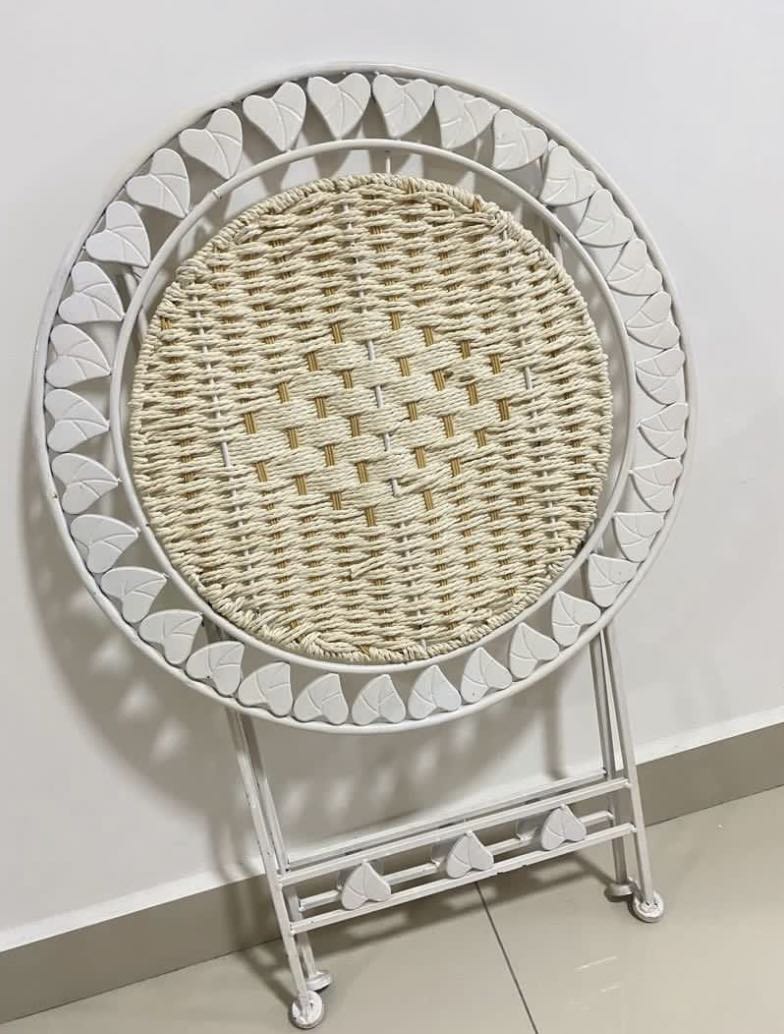 KAISON Garden Table Dressing Table, Furniture & Home Living, Home Decor ...