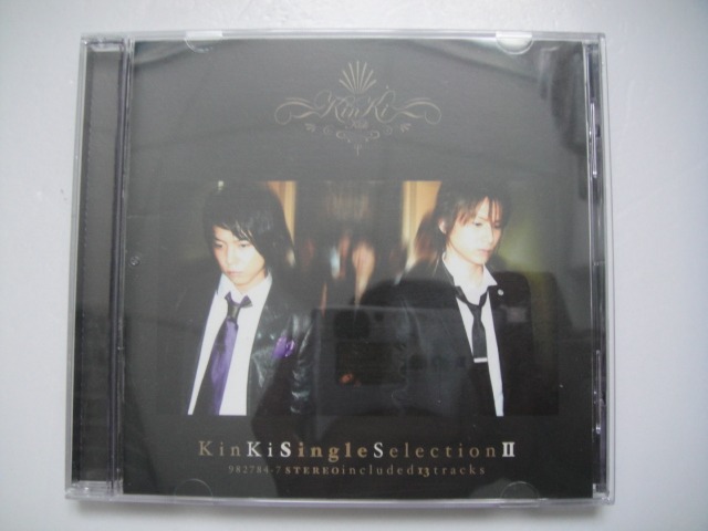 Kinki Kids - Kinki Single Selection II CD (港版) (附歌詞畫冊本 及 中文歌詞紙) (堂本光一 / 堂本剛), 興趣及遊戲, 收藏品及紀念品, 明星 ...