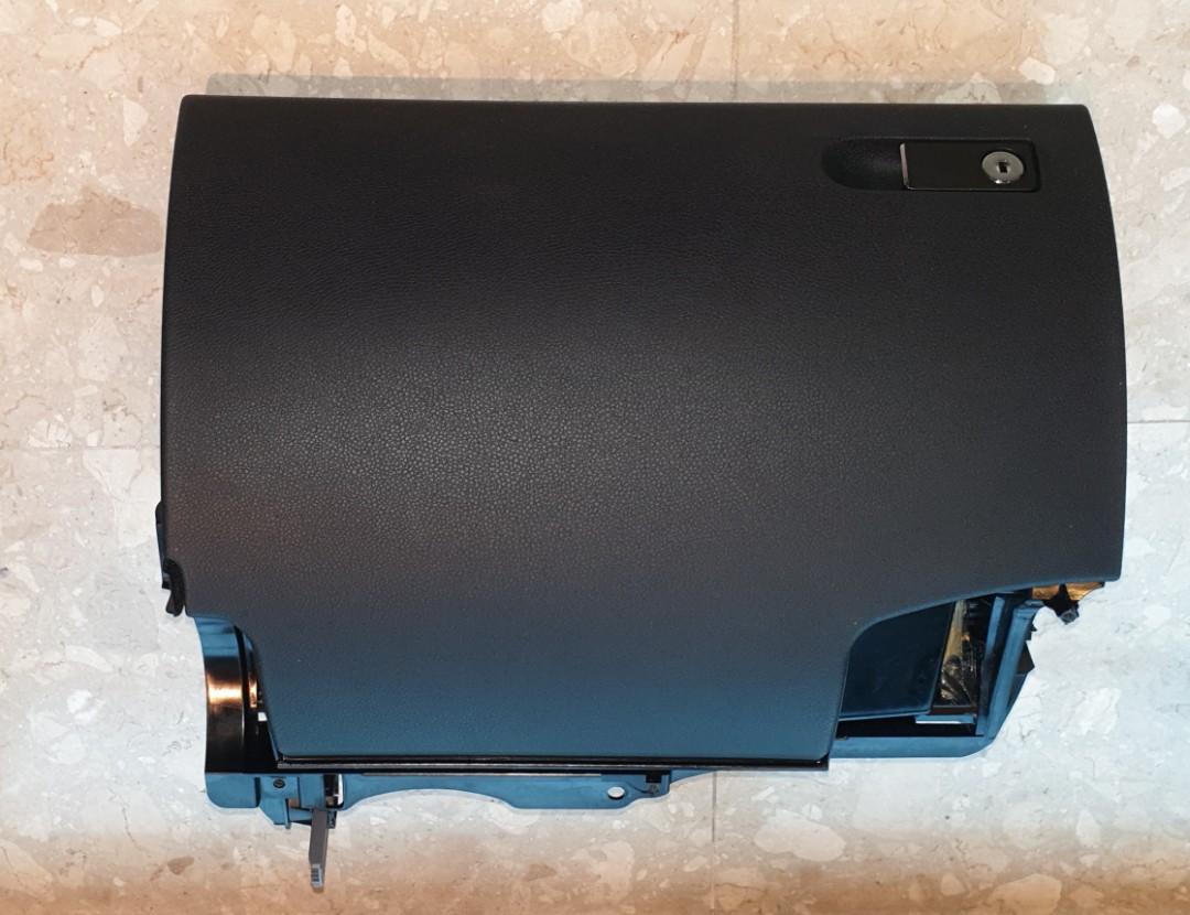 Mercedes W204 c180 c200 glove compartment box, Car Accessories ...