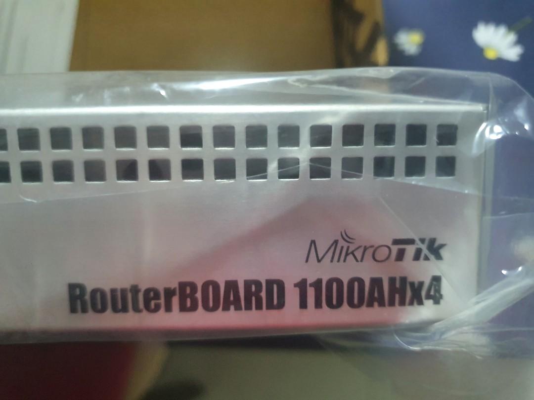 Mikrotik RB1100AHx4 13-Port Gigabit 1U Rackmount Small Business Router ...
