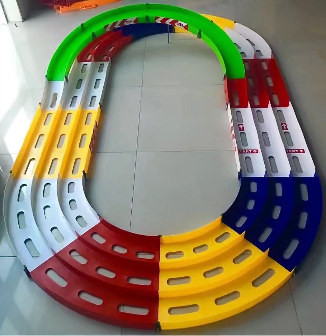 mini 4wd tamiya track, Hobbies & Toys, Toys & Games on Carousell