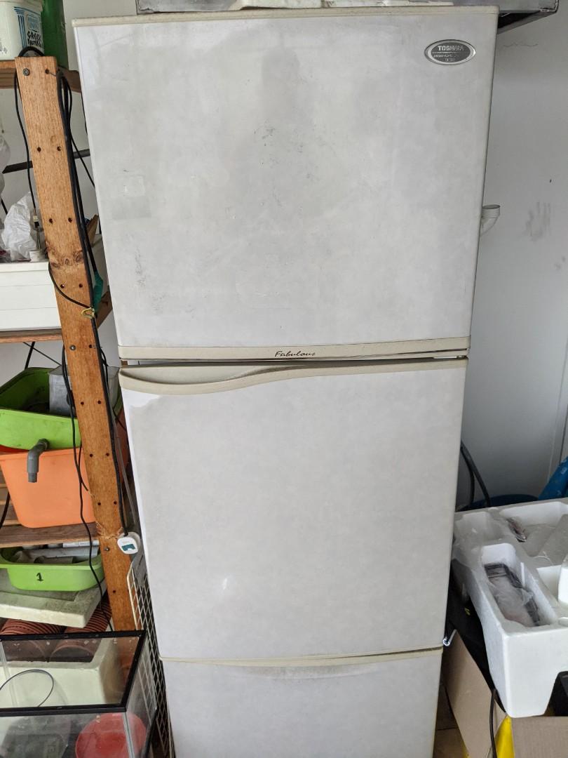 Old Refrigerator but working, TV & Home Appliances, Kitchen Appliances, Refrigerators & Freezers ...