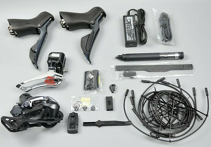 Ultegra Di2 R8050 (RS910) Complete Upgrade Kit groupset, Sports ...