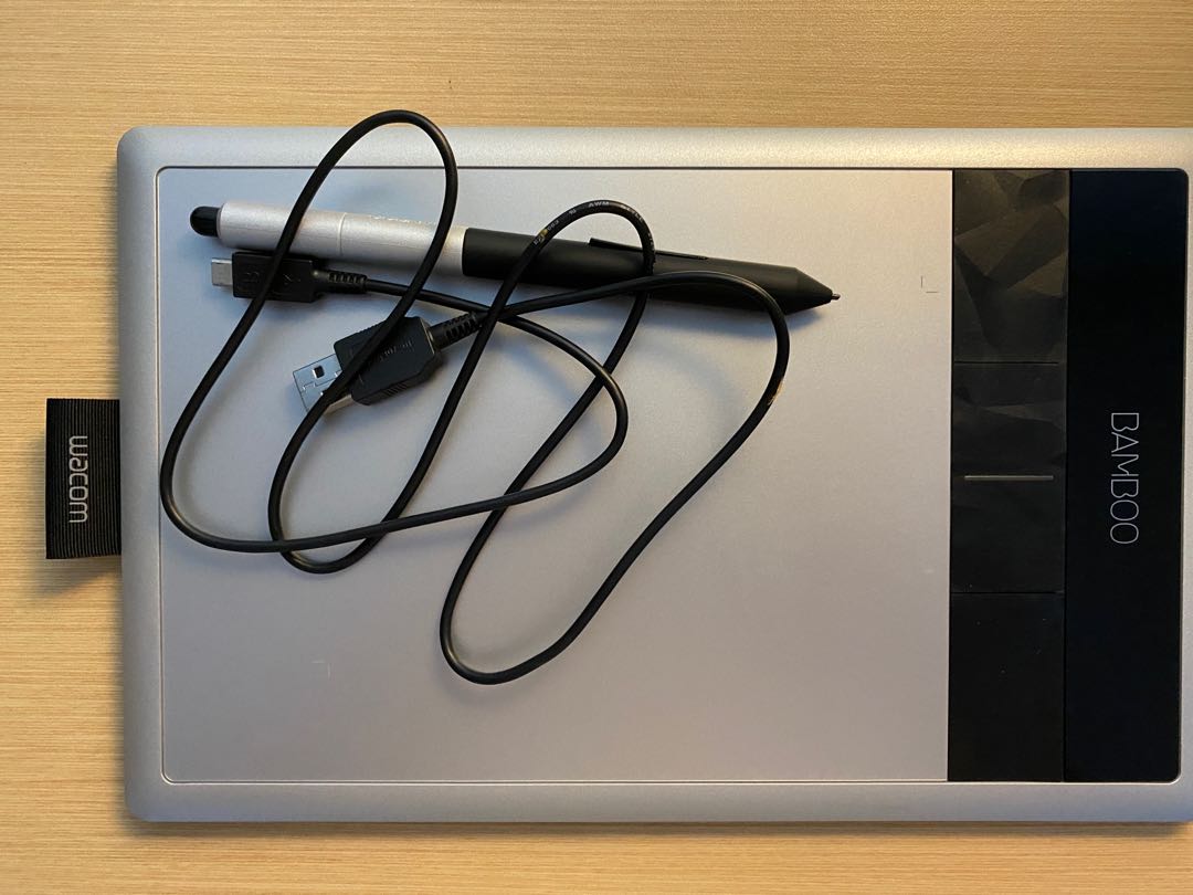Wacom Bamboo CTH-470, Mobile Phones & Gadgets, E-Readers on Carousell