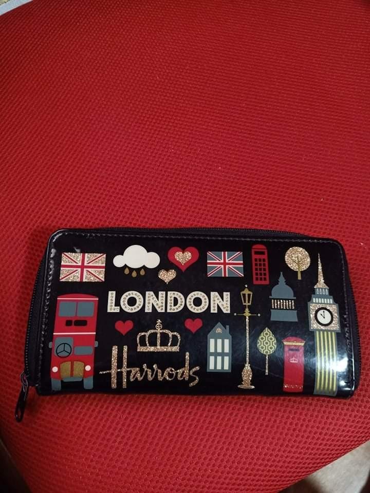 Harrods long wallet, Women's Fashion, Bags & Wallets, Wallets & Card ...