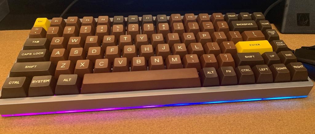 KBD75V2 Custom Keyboard - kbd75 v2, 手提電話, 智能穿戴裝置及智能手錶 - Carousell