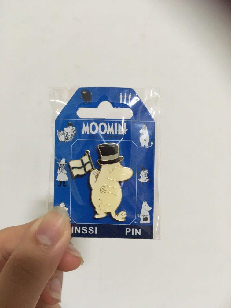 Moomin Pin with Irish Flag, Furniture & Home Living, Kitchenware ...