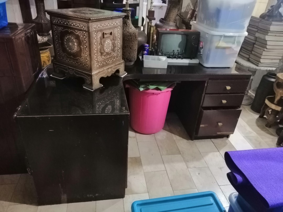 Old office Table, Furniture & Home Living, Office Furniture & Fixtures ...