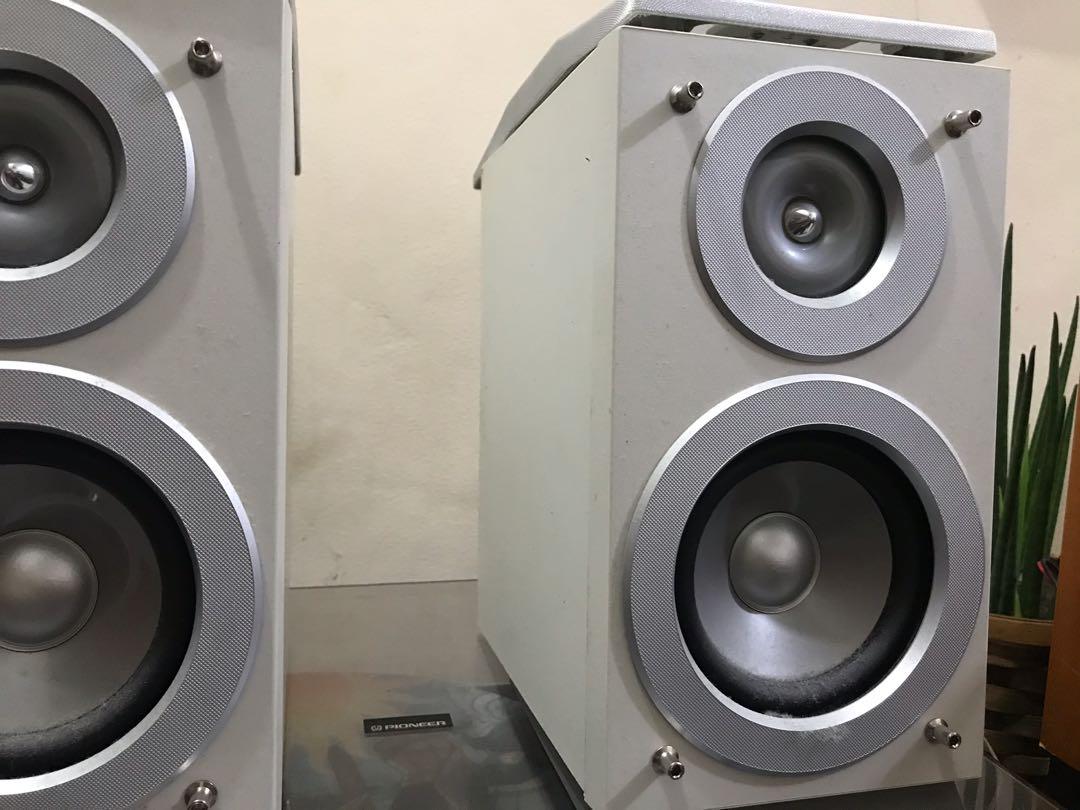 Panasonic SB-PM700 2pcs Speaker System, Audio, Soundbars, Speakers ...